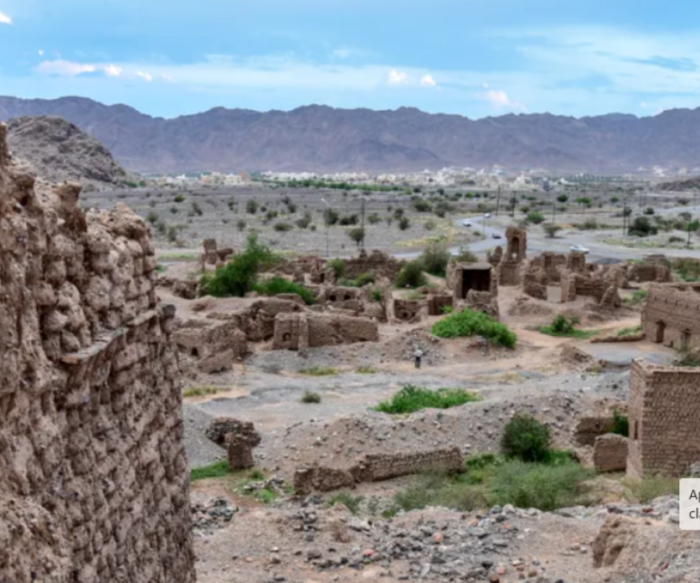 Falaj Daris Park Nizwa | Salalah Safari Tours